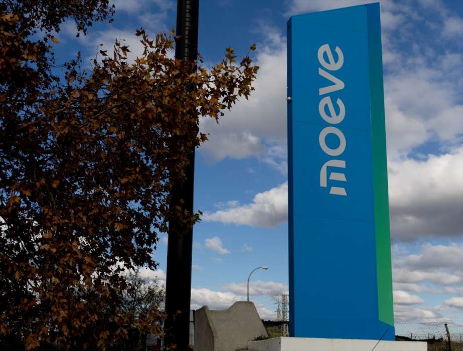 Moeve acusa el impacto del apagón durante su primer semestre y obtiene ...