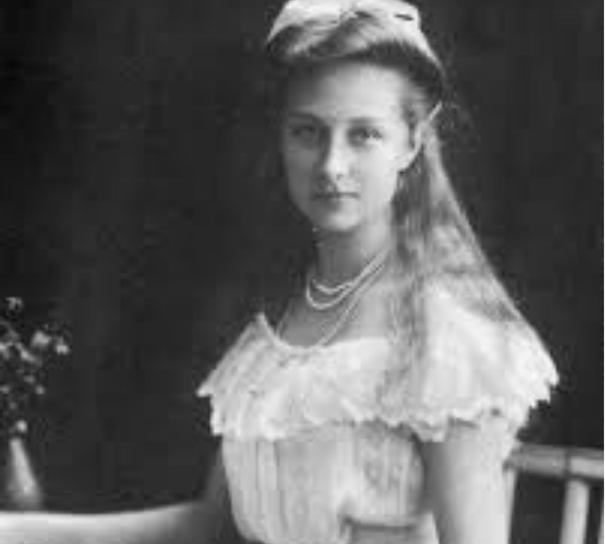 El llamativo parecido de la princesa Leonor con su tatarabuela Victoria ...