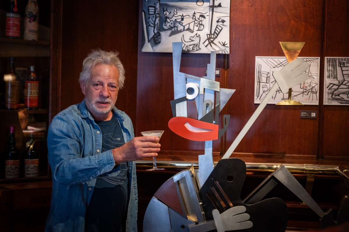 ¿Puede un bar ser una galería de arte? Javier Mariscal y De las Muelas ...