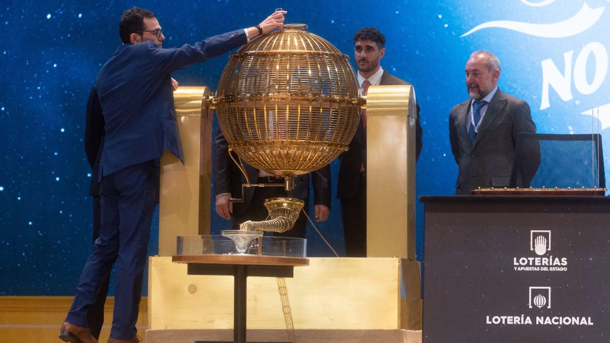 ¿Cuántas bolas hay en cada uno de los bombos de la Lotería de Navidad ...